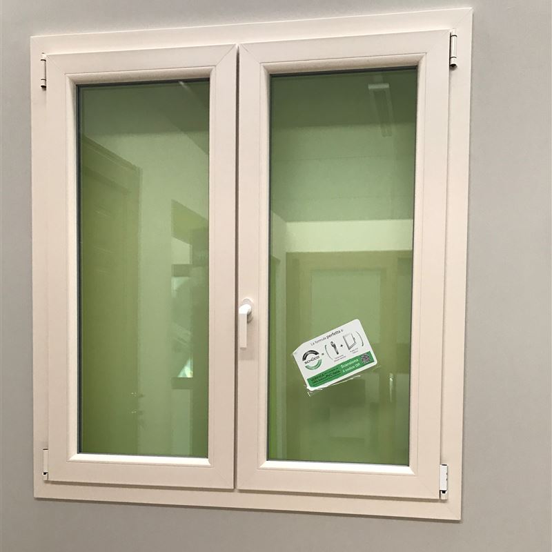Catalogo infissi in pvc: infissi a battente schuco a Roma